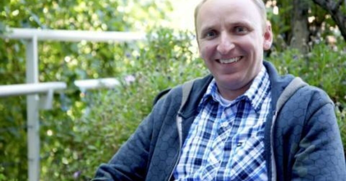 Finest Employee: Ray Crook | Double Fine Productions